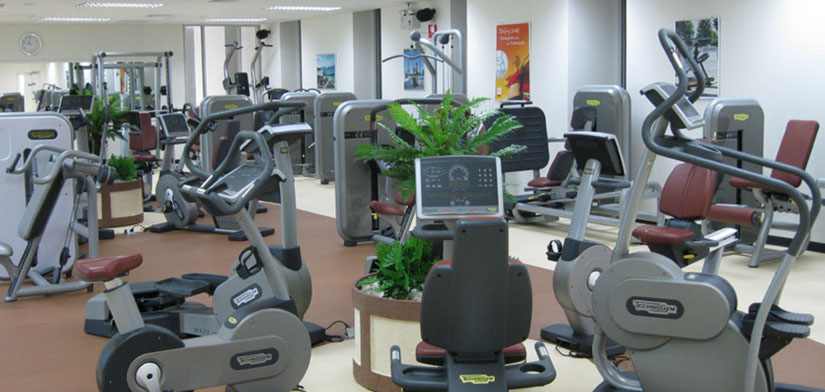 A GYM IN OFFICE: CORPORATE COMPANIES ARE STEPPING UP THEIR GAME - Into ...