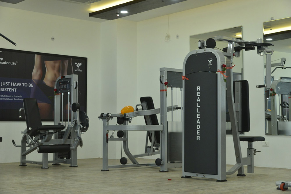 Advantages of Having a Society Gym and How to Set It Up - Into Wellness